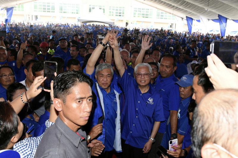 Getaran | Semasa | BN Tawar 3 Jawatan TPM Jika Menang PRU-15 Getaran | Semasa | BN Tawar 3 Jawatan TPM Jika Menang PRU-15