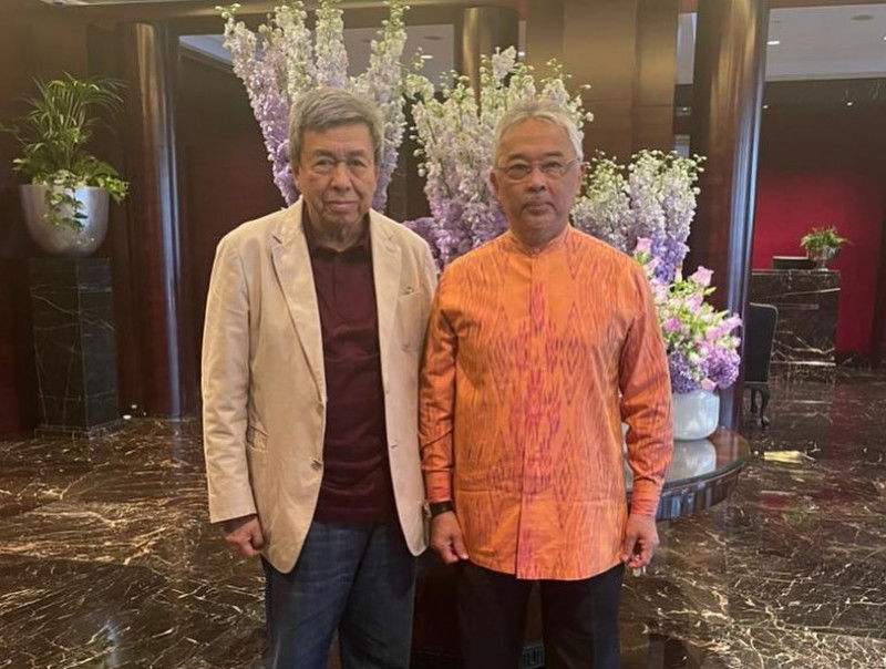 Getaran | Semasa | Agong Berangkat Ziarah Sultan Selangor Di London Getaran | Semasa | Agong Berangkat Ziarah Sultan Selangor Di London